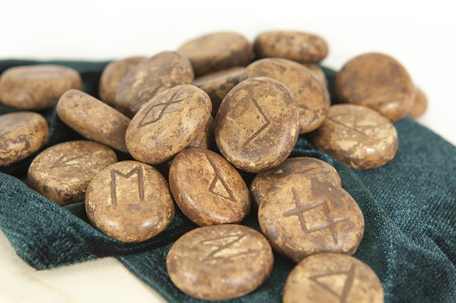 How to use your runes? – My Little Magic Shop