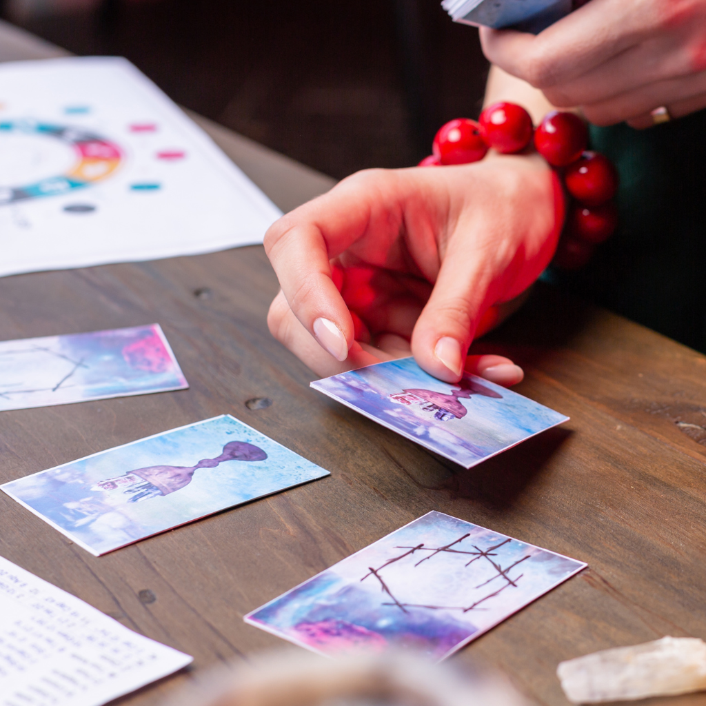 Oracle and Tarot Cards for Intuition and Insight – My Little Magic Shop